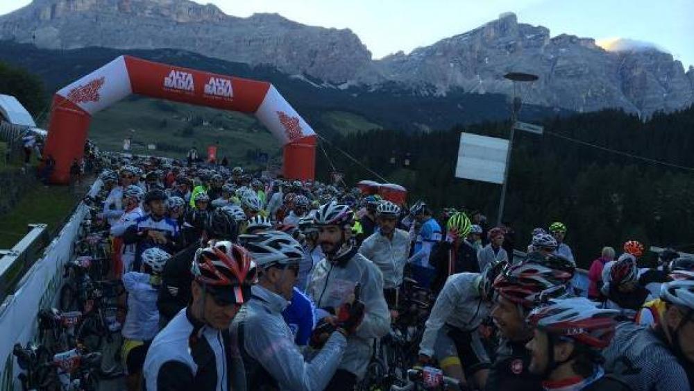 „Maratona dles Dolomites“ erneut ein wahres Radsportfest - Radsport ...