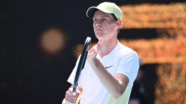 Trotz Zwangspause: Meilenstein für Jannik Sinner - Tennis | SportNews.bz