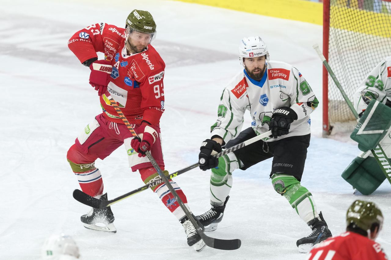 „Sonst ist es am Sonntag vorbei“: Wölfe kämpfen gegen das Aus - ICEHL ...