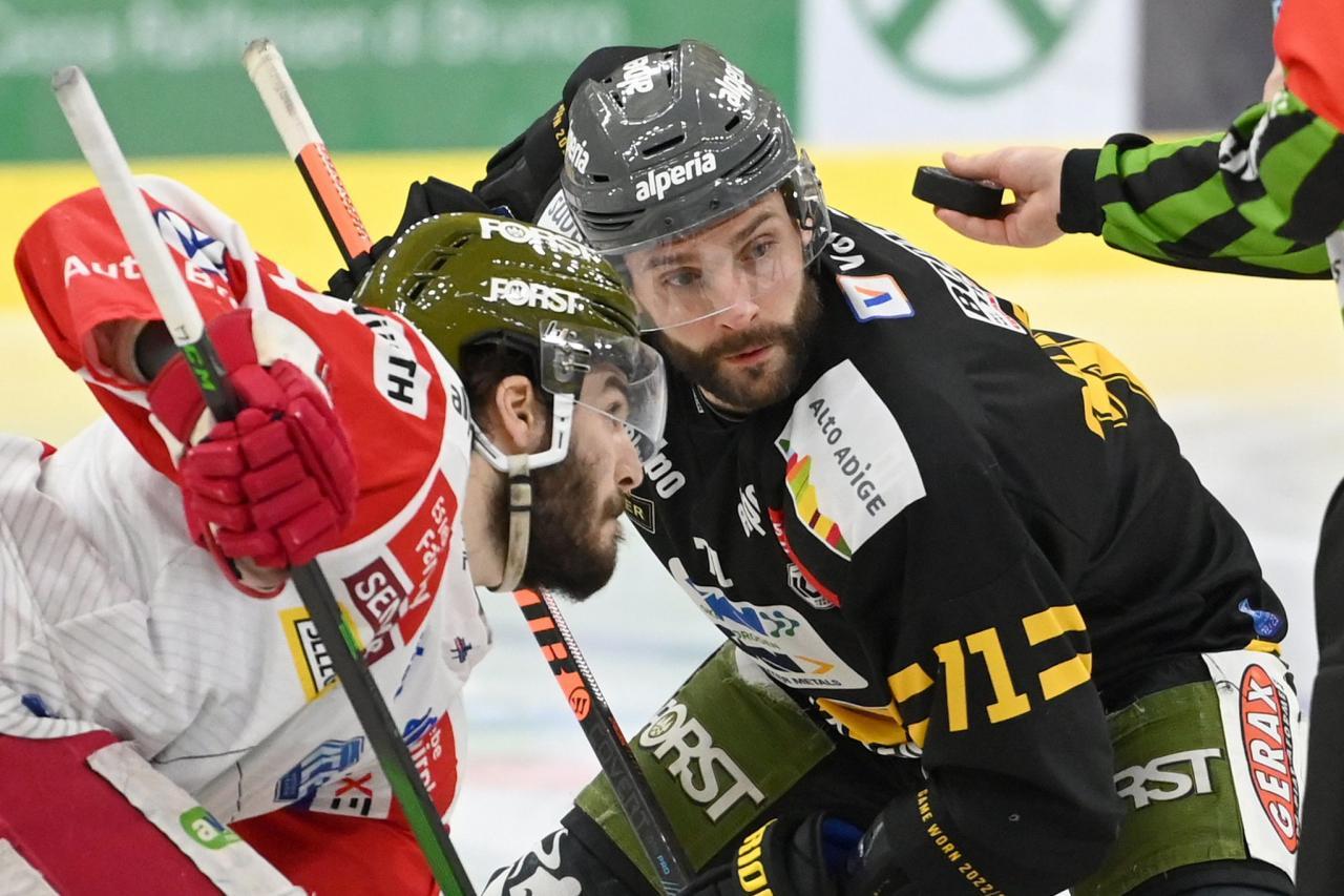 Eine Belohnung und eine zweite Chance: HCP hält 2 Stürmer - ICEHL ...